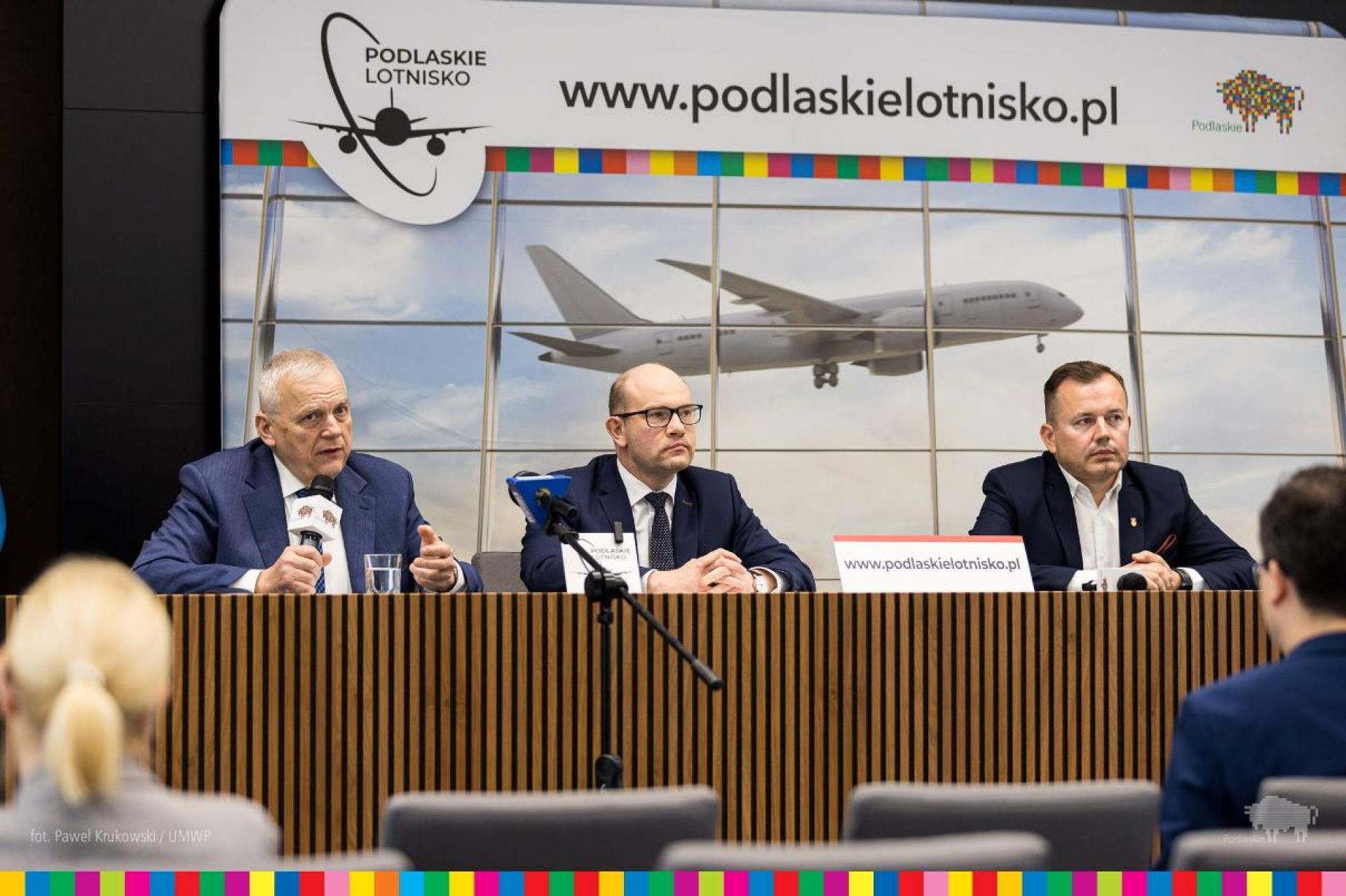 Podlaskie: marszałek za powstaniem lotniska regionalnego, jeśli nie będzie CPK | dlapilota.pl